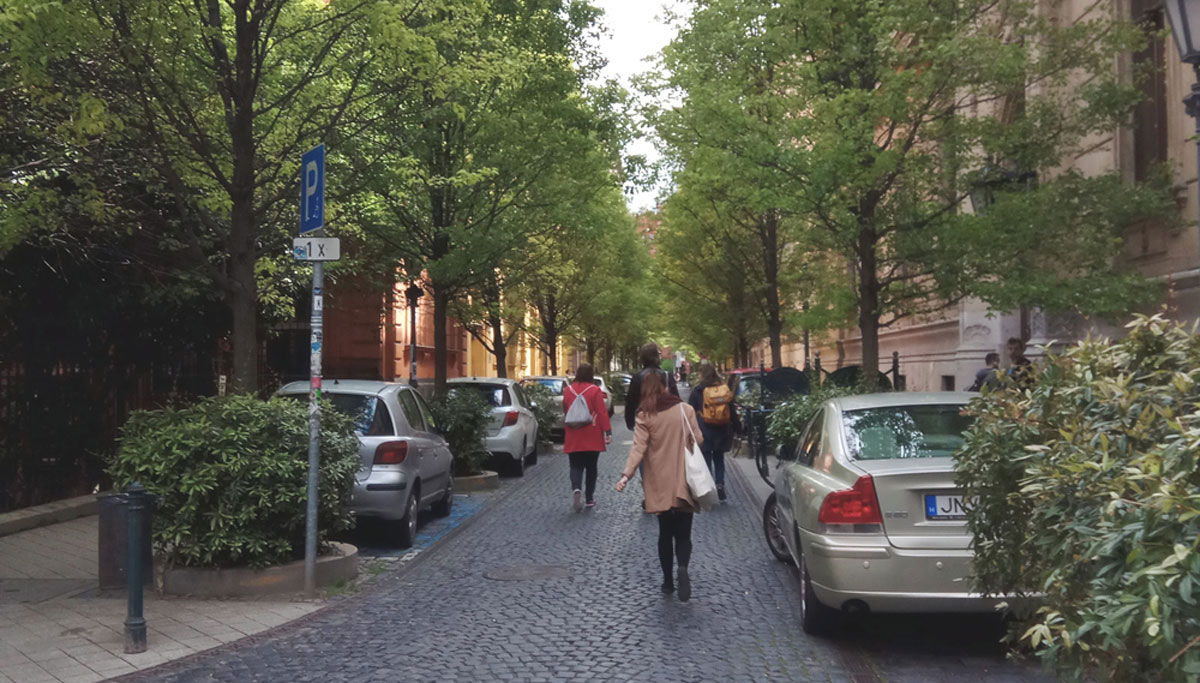 O woonerf'ach słów kilka - Slow City Life